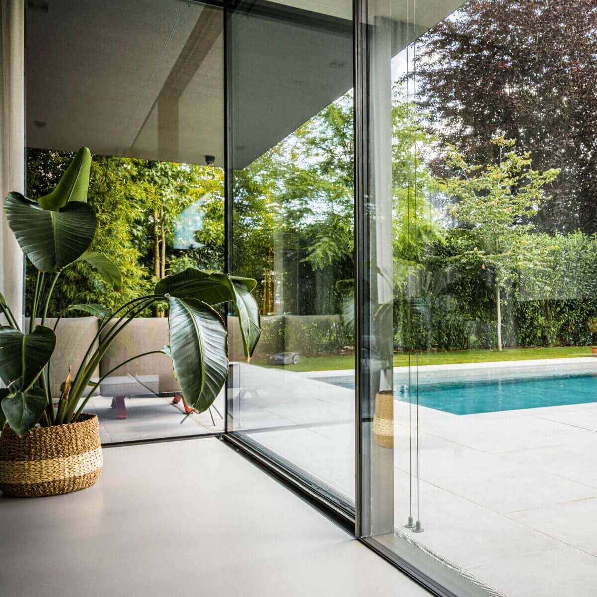 Stork - create unity | Ihr Spezialist für fugenlose Böden